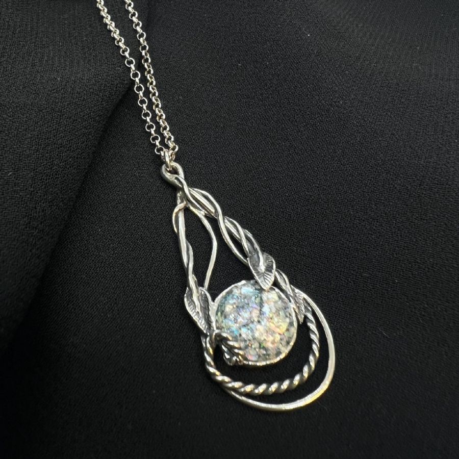 Кулон #6 Shablool : 401018 - Troyka Online